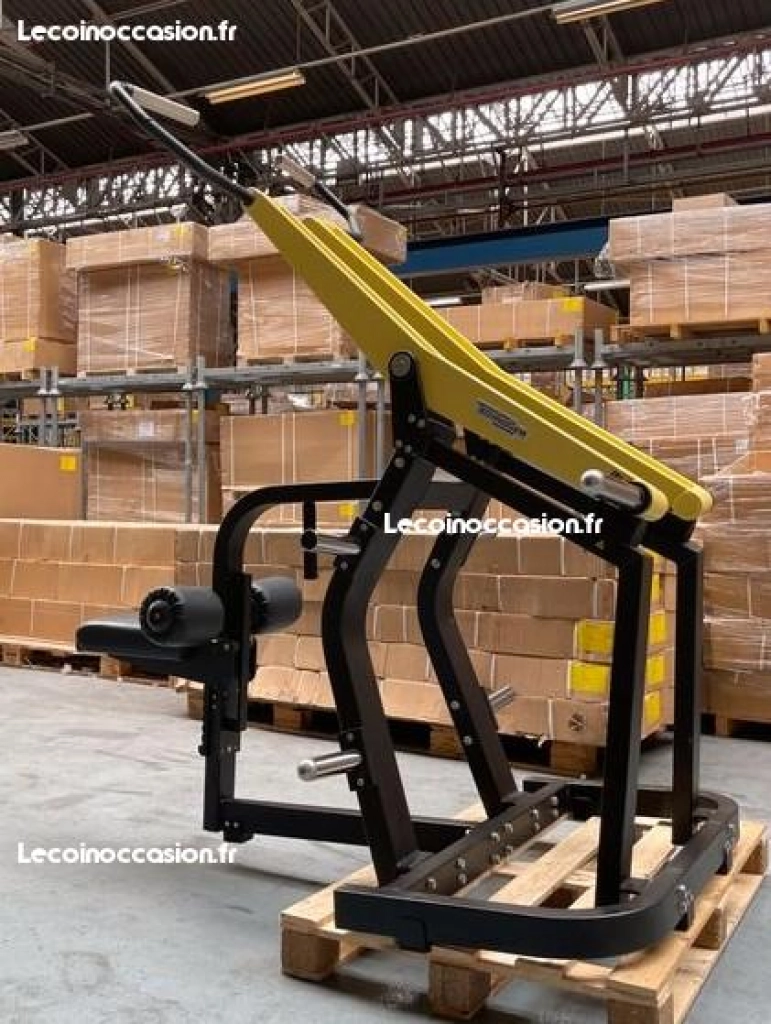 Musculation | pull down pure strength technogym mg2000 occasion | tinast.fr